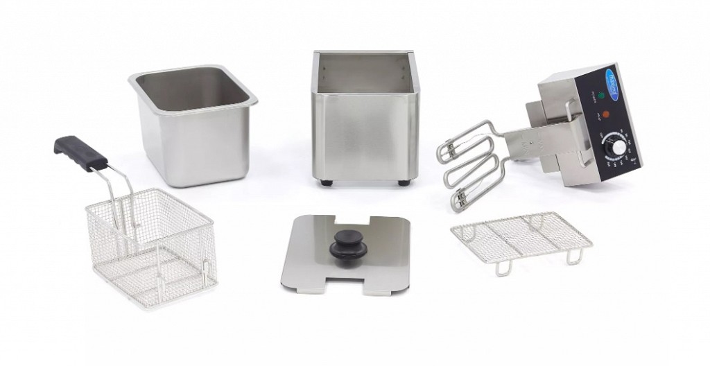 Električna mini friteza - idealna za domačo uporabo ali pa za pripravo ...